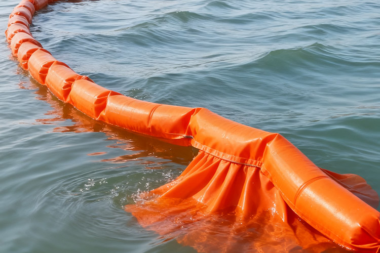 Offshore Oil Containment Boom – Heavy Duty Marine Oil Spill Barrier ...