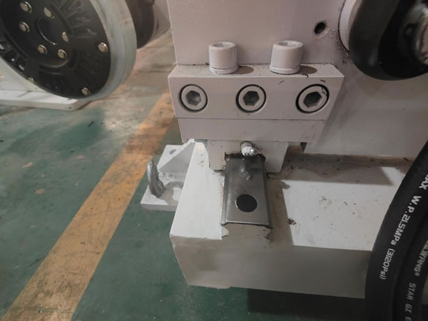 How to maintainance SLC model label stock paper slitter rewinder ...